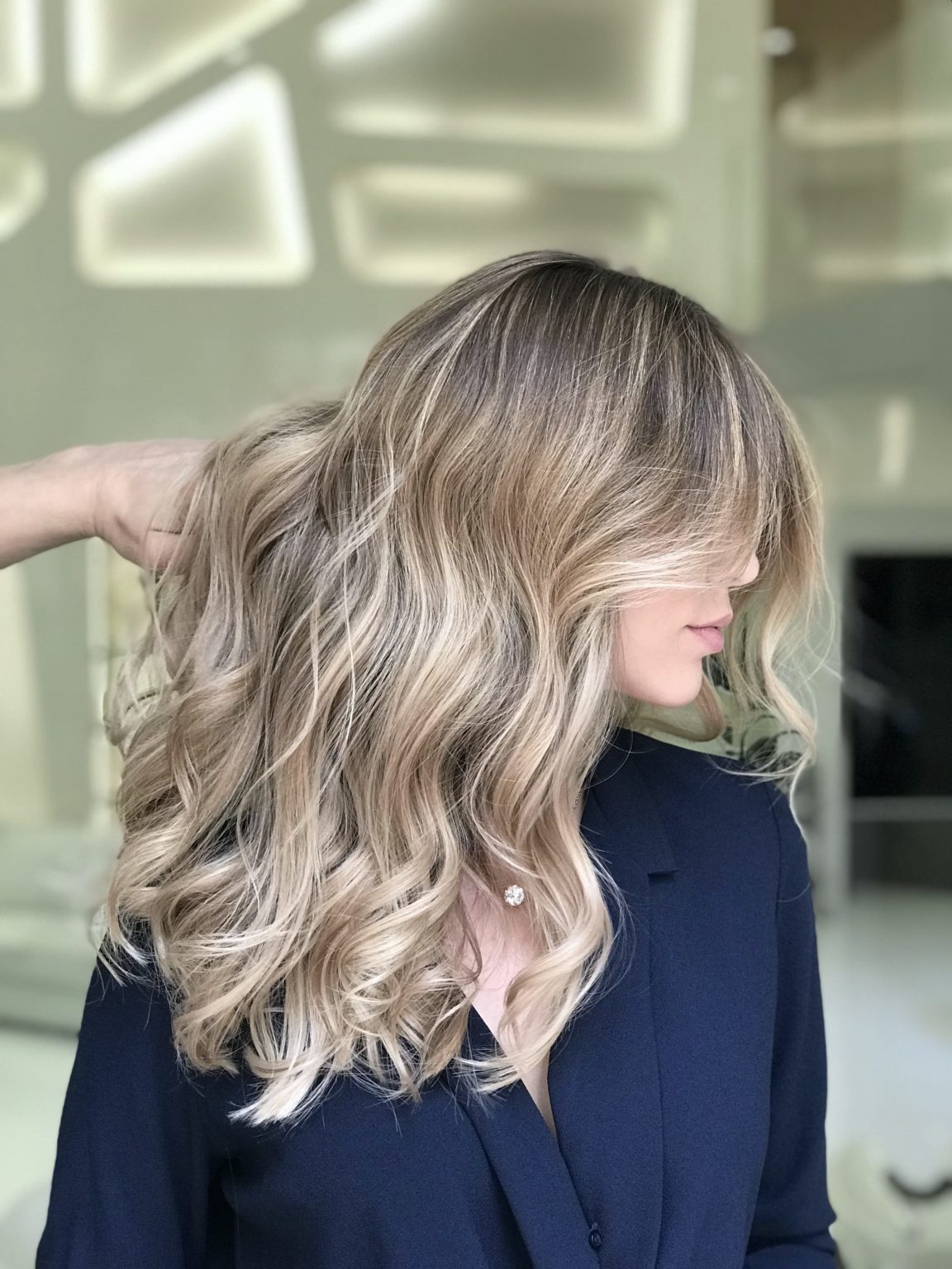 Beauty Salon & Hair Stylist in Palm Jumeirah, Dubai, UAE